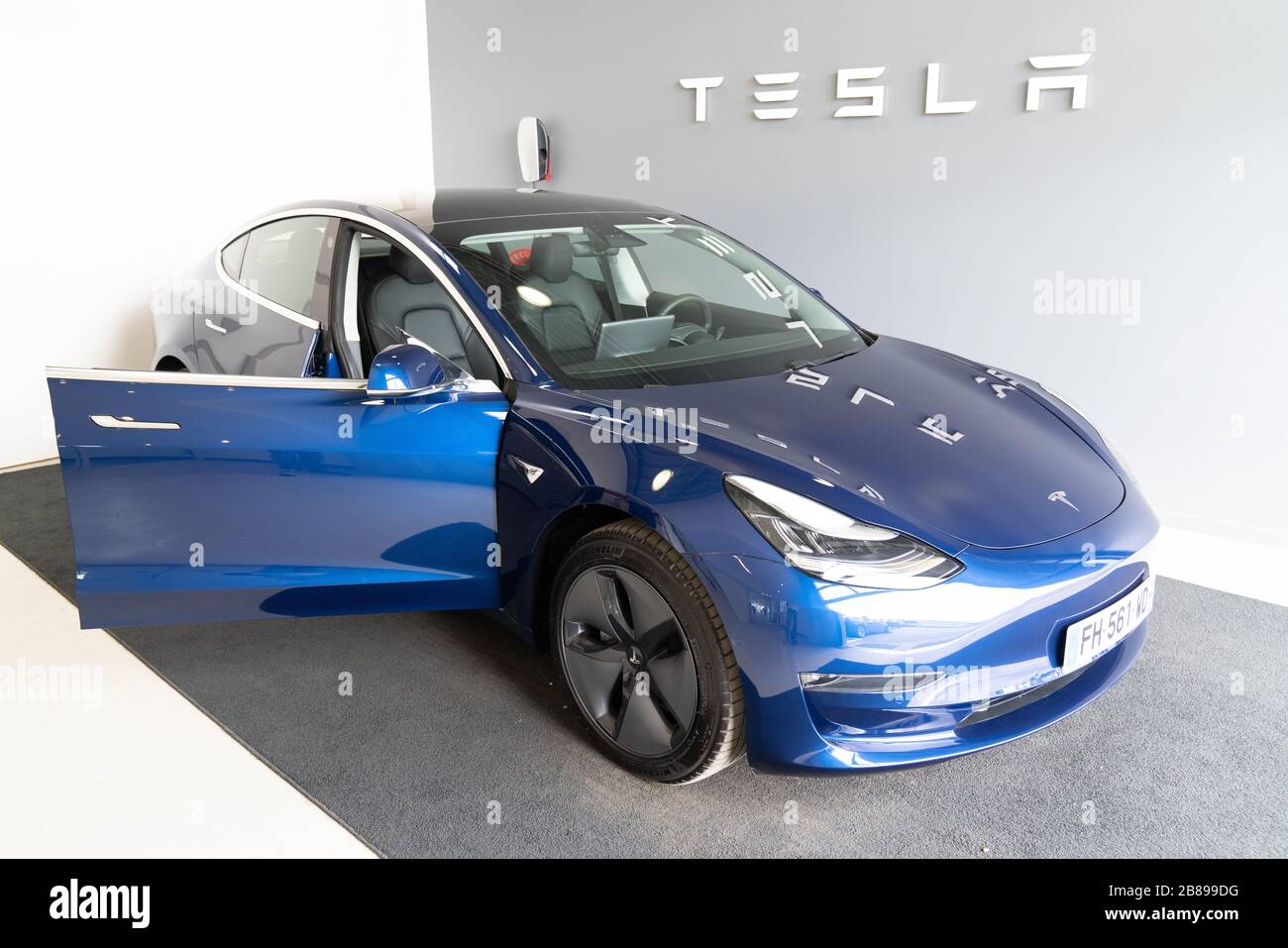 Bordeaux , Aquitaine / France - 11 13 2019 : Tesla Model 3 electric car ...