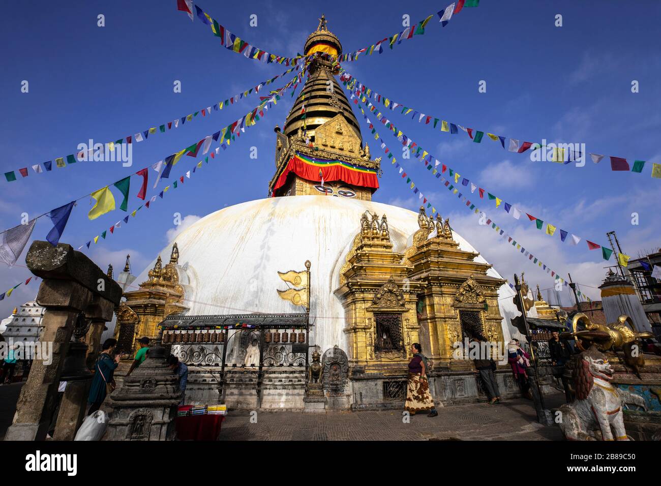 Stupa swayambhunath kathmandu hi-res stock photography and images - Alamy