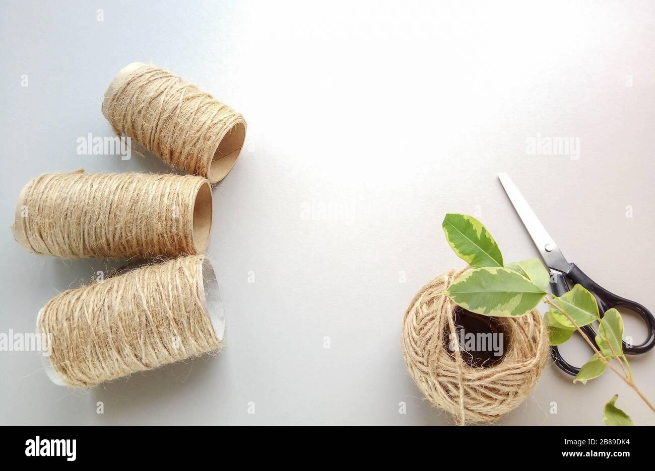 Skein of rope hi-res stock photography and images - Alamy