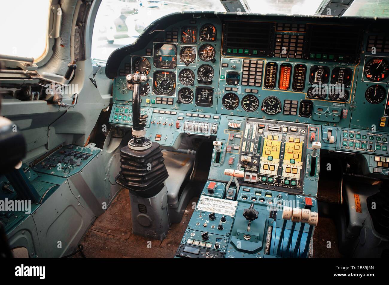 Tu-160 Tupolev supersonic strategic bomber with variable sweep wing ...