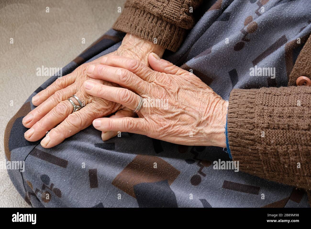 poor old man waiting for death Stock Photo - Alamy