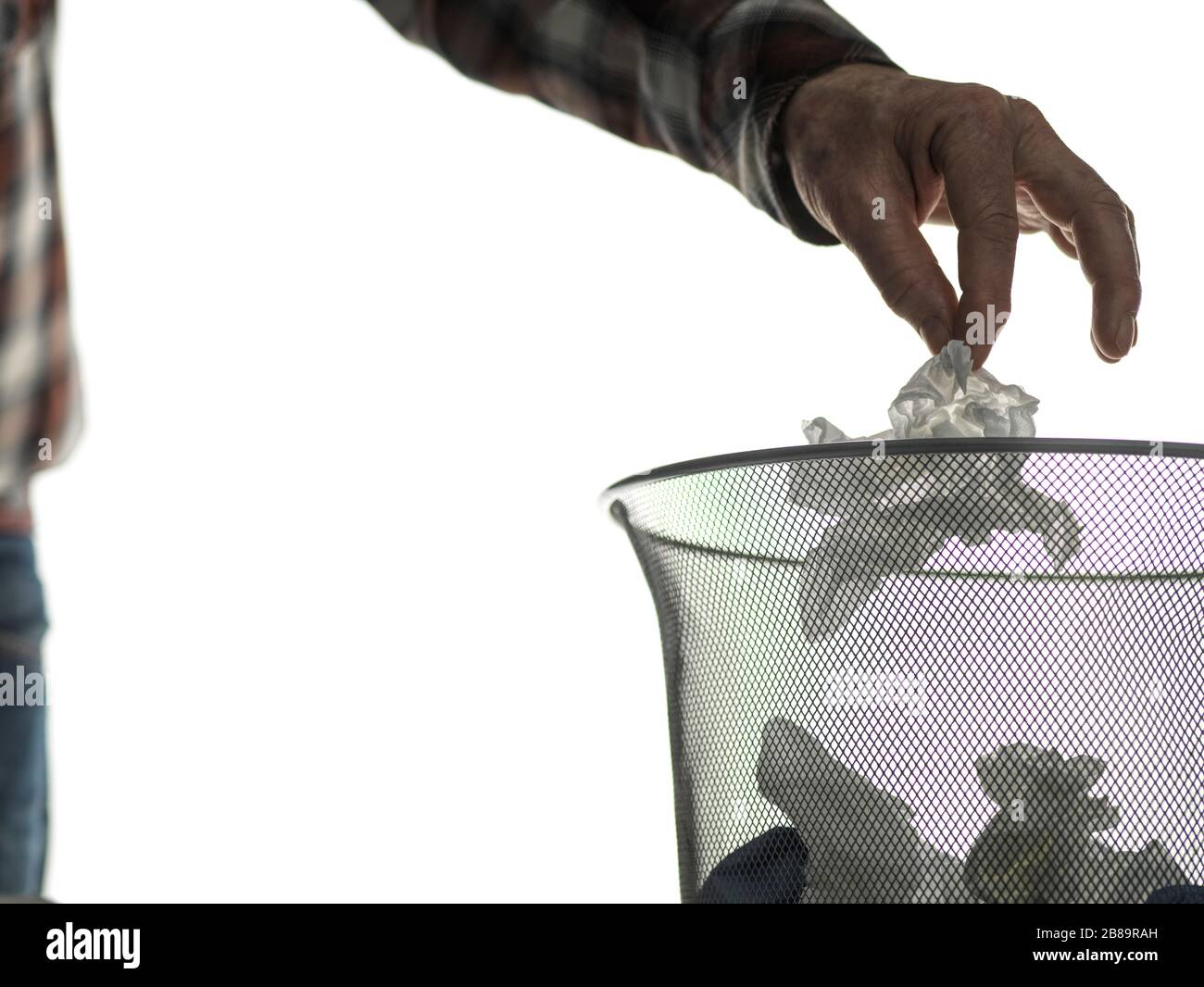 Tissues bin hi-res stock photography and images - Alamy