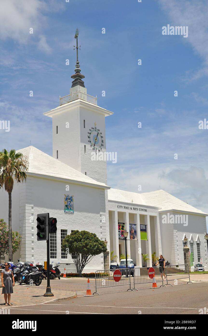 Colorful bermuda architecture hi-res stock photography and images - Alamy
