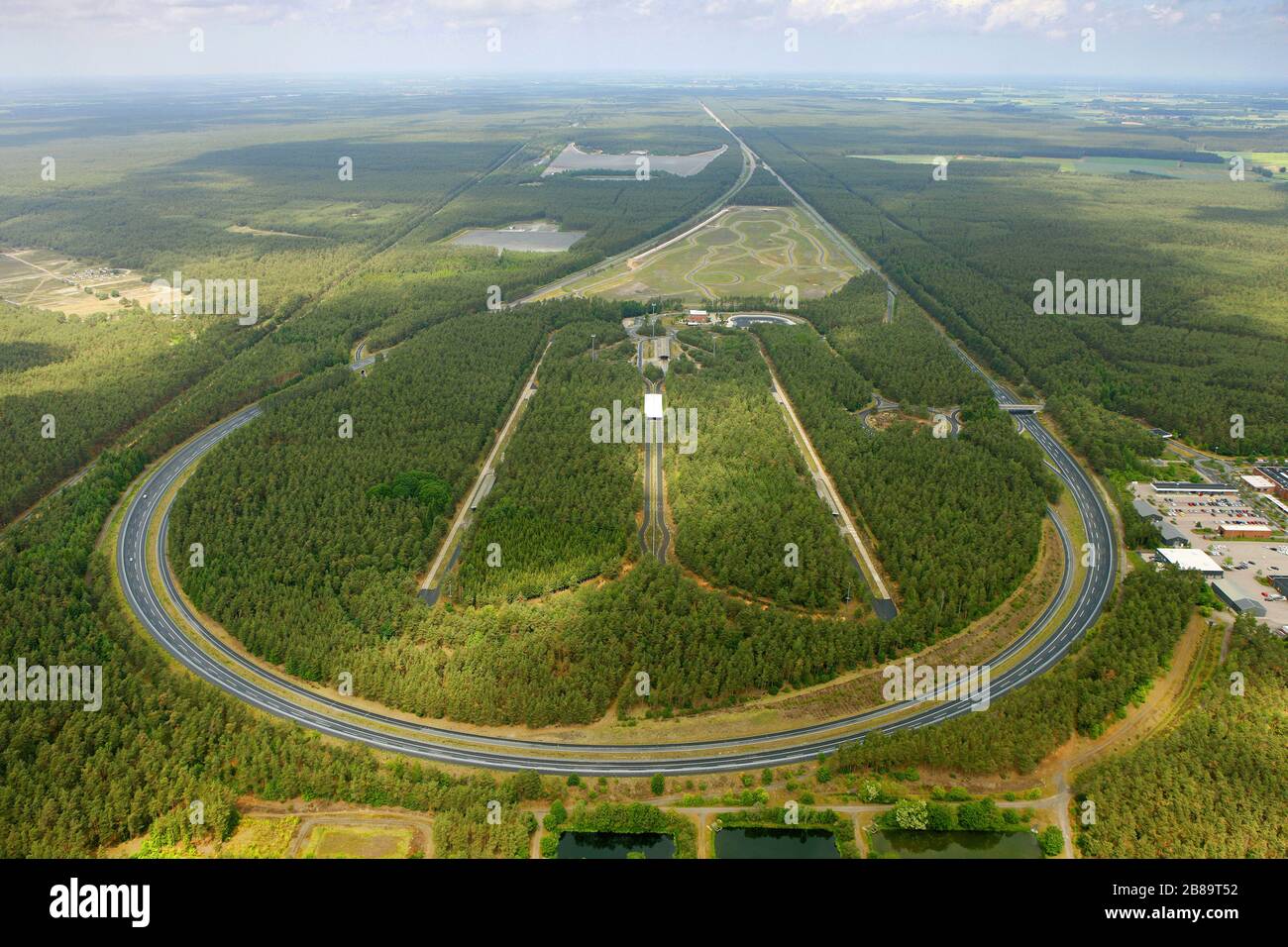 Test routes hi-res stock photography and images - Alamy