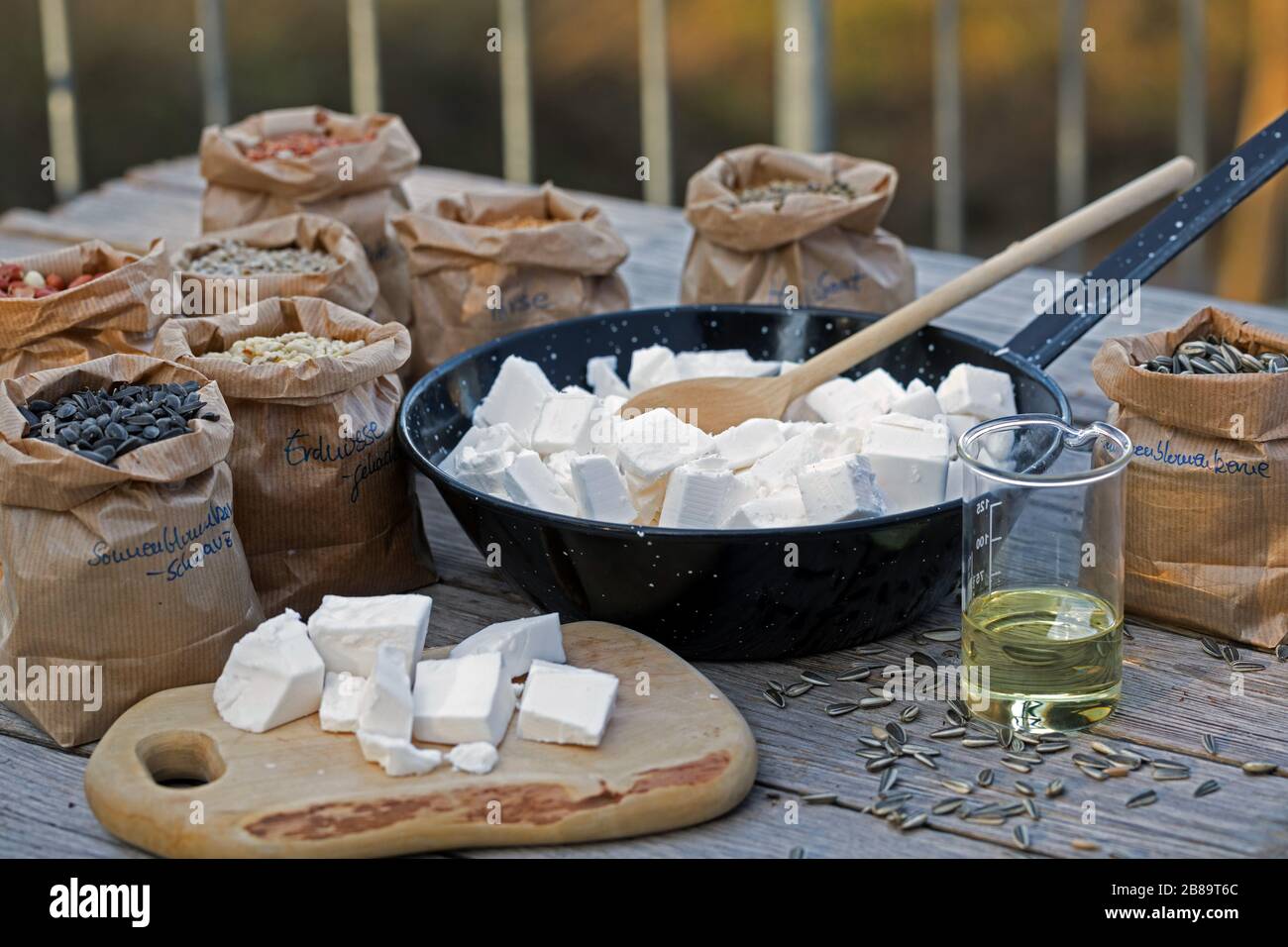 Homemade fat fodder, ingredients: hardened coconut oil, sunflower seeds ...