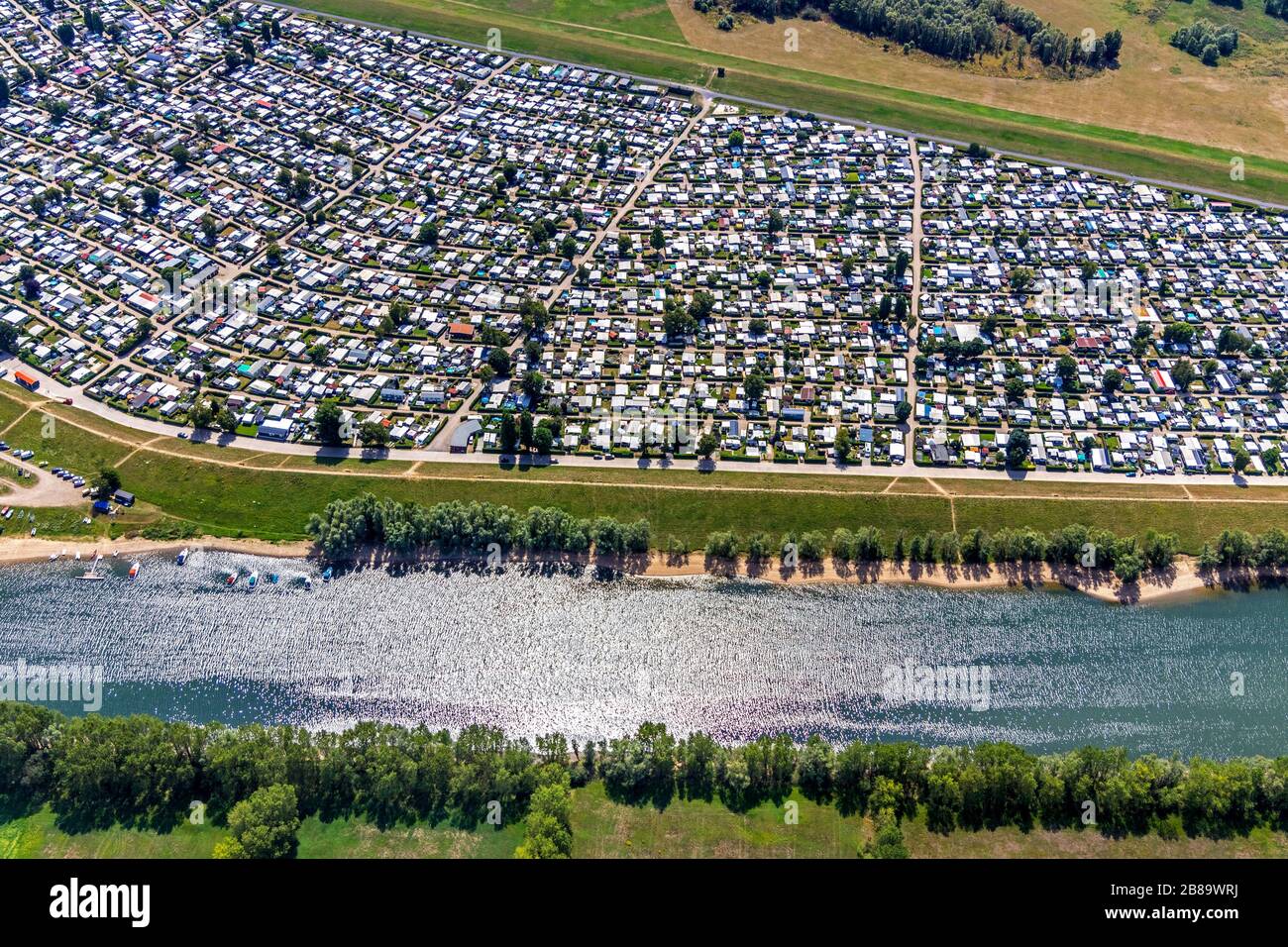 camp site Grav-Insel at river Rhine, masses of caravans and tents, 01. ...