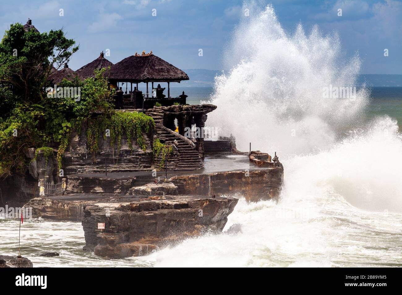 Indonesia wave hi-res stock photography and images - Alamy