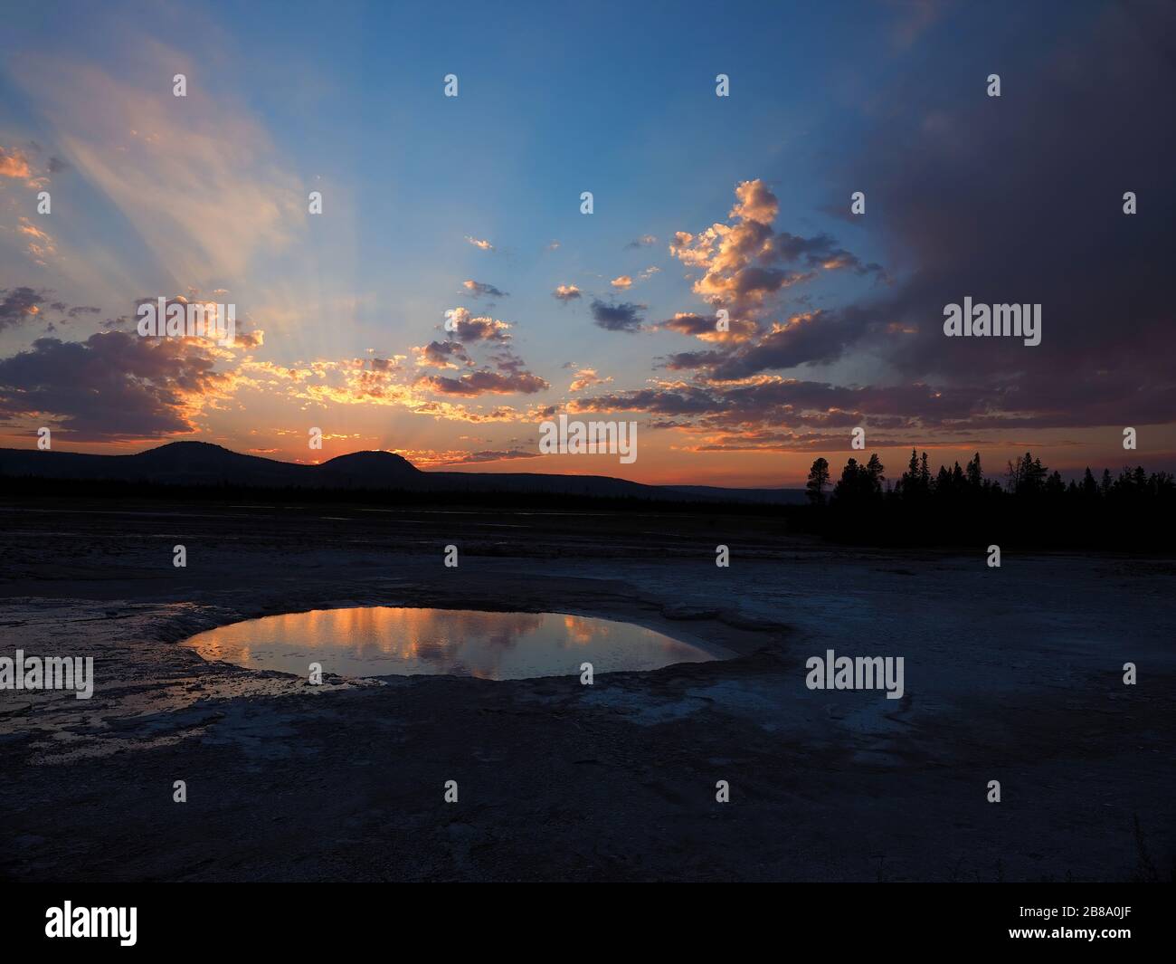 sunset at grand prismatic springs in Yellowstone National Park Stock ...