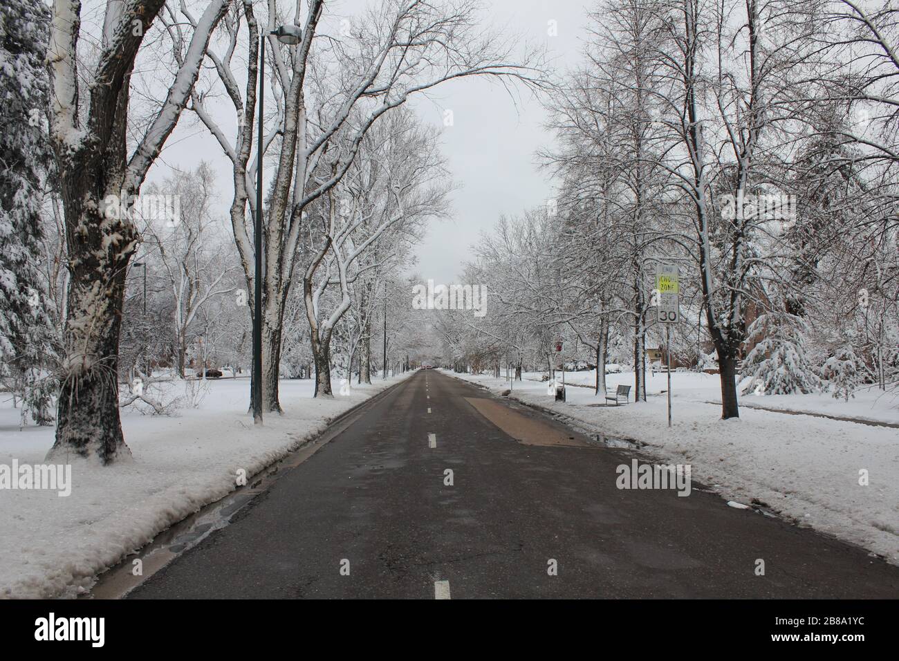 Snow on Monaco Pkwy, Denver, Colorado, USA Stock Photo - Alamy