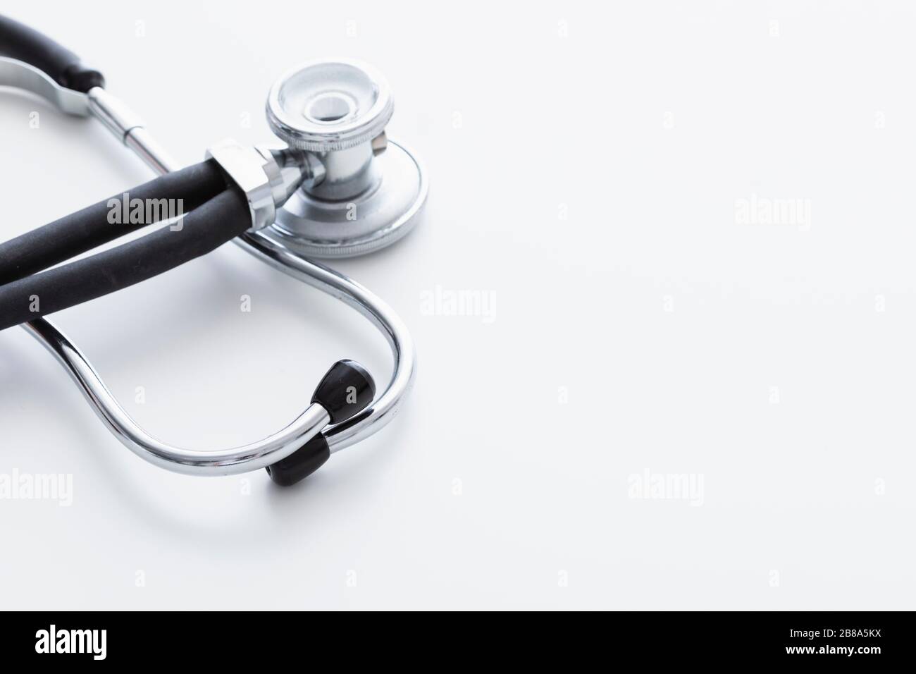 stethoscope on white Stock Photo - Alamy