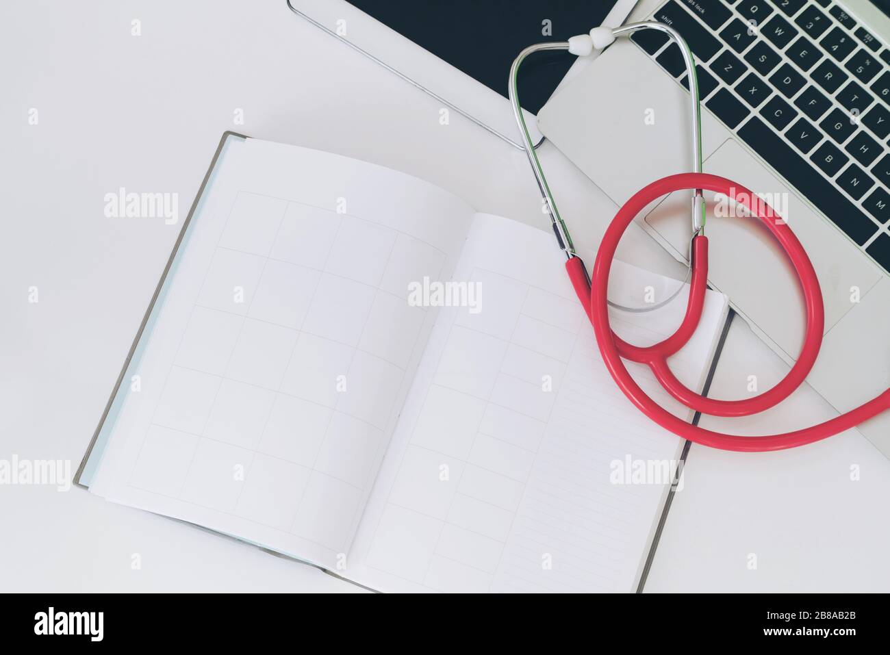 Medical healthcare backgrounds flat lay objects with copy space. Doctor ...