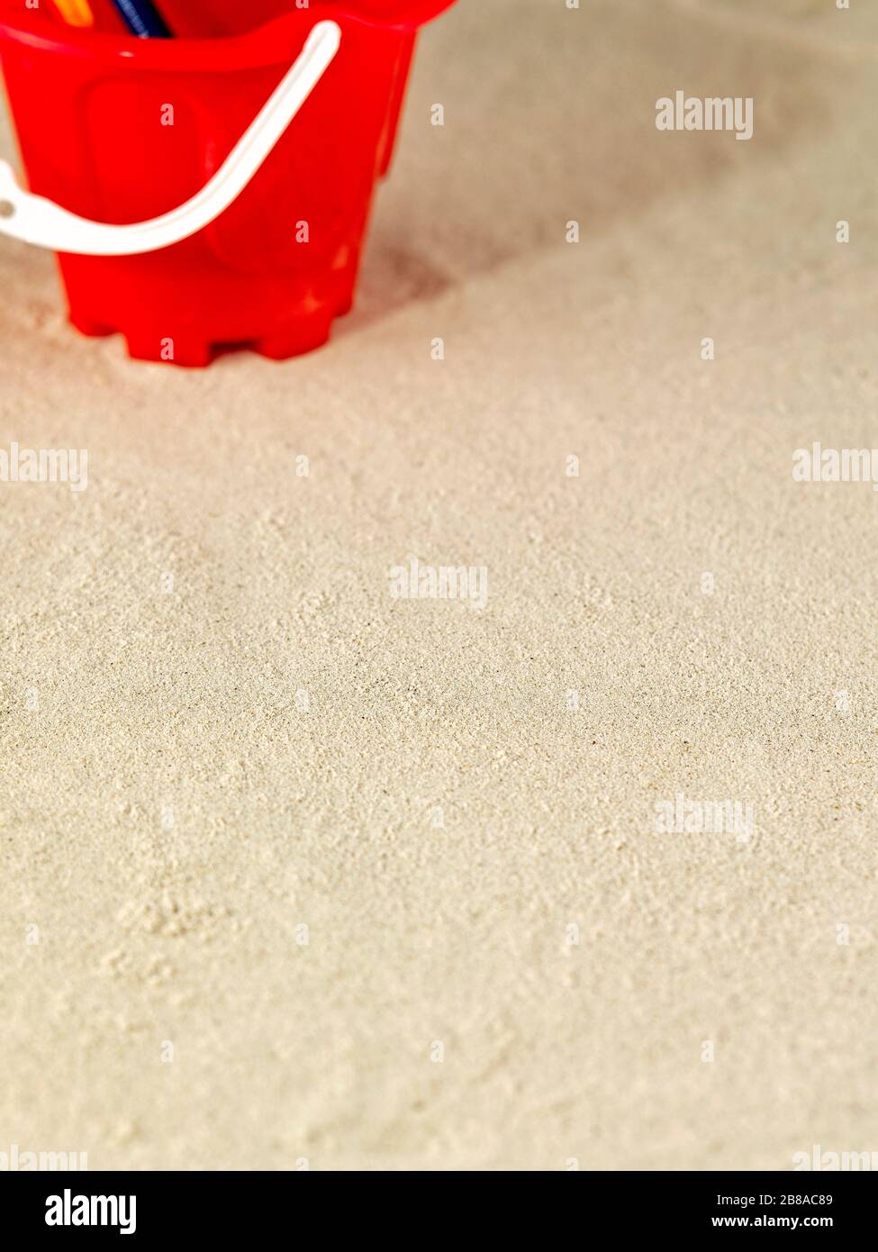 Kids and sandy beach and bucket hi-res stock photography and images - Alamy