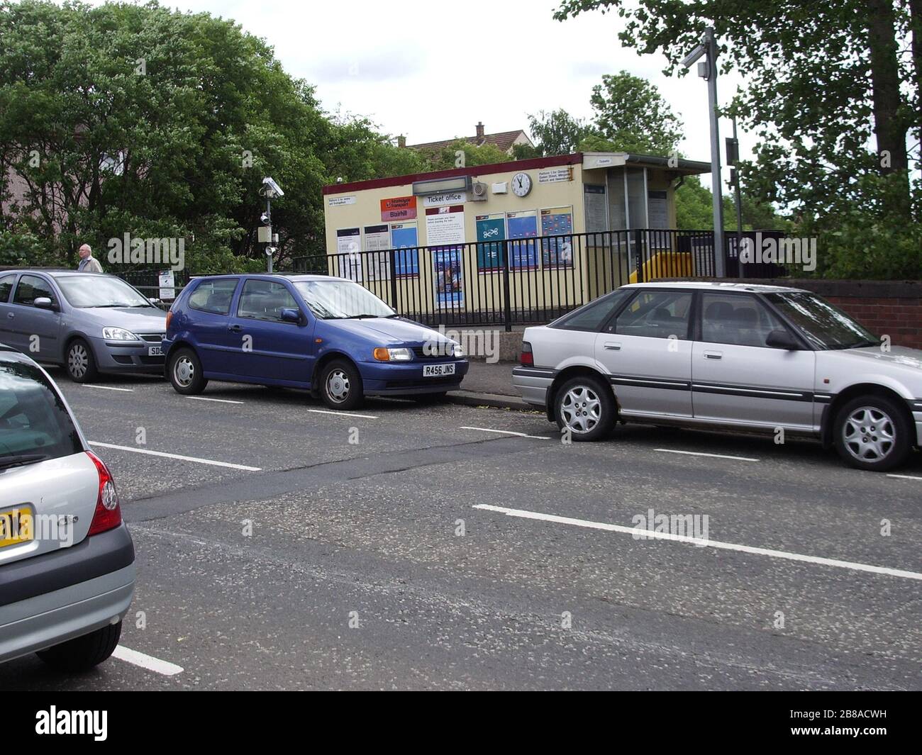 Coatbridge railway station hi-res stock photography and images - Alamy
