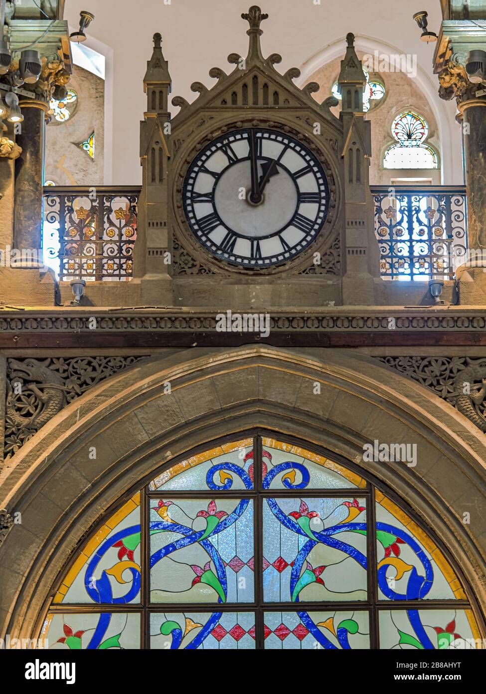 03 Mar 2020 Wall Clock and Stain glass Inside Victoria Terminus VT now ...