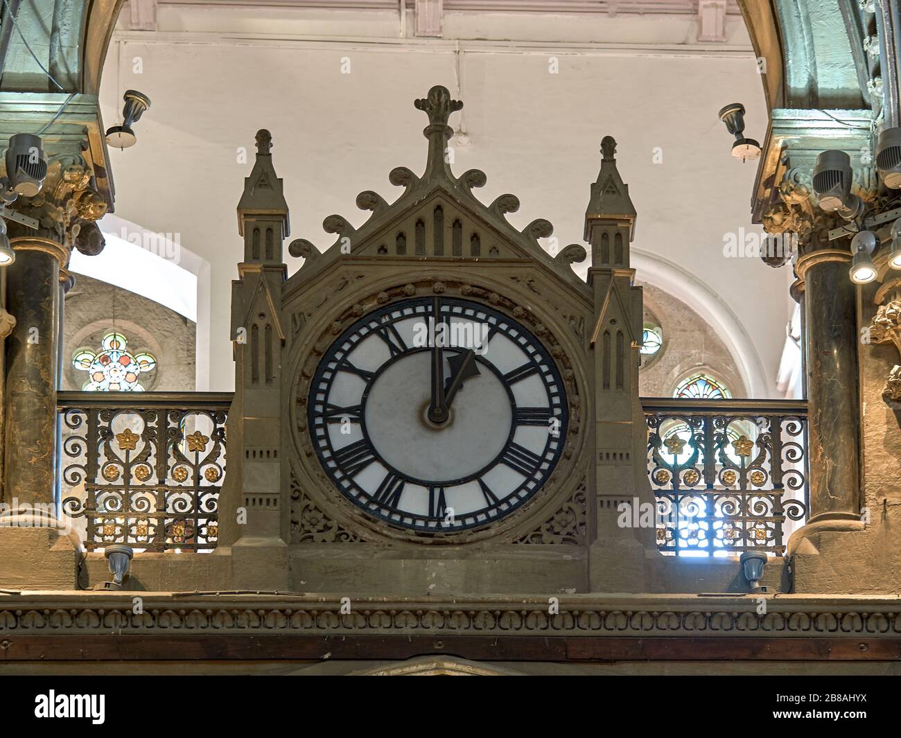 03 Mar 2020 Wall Clock Inside Victoria Terminus VT now Chhatrapati ...