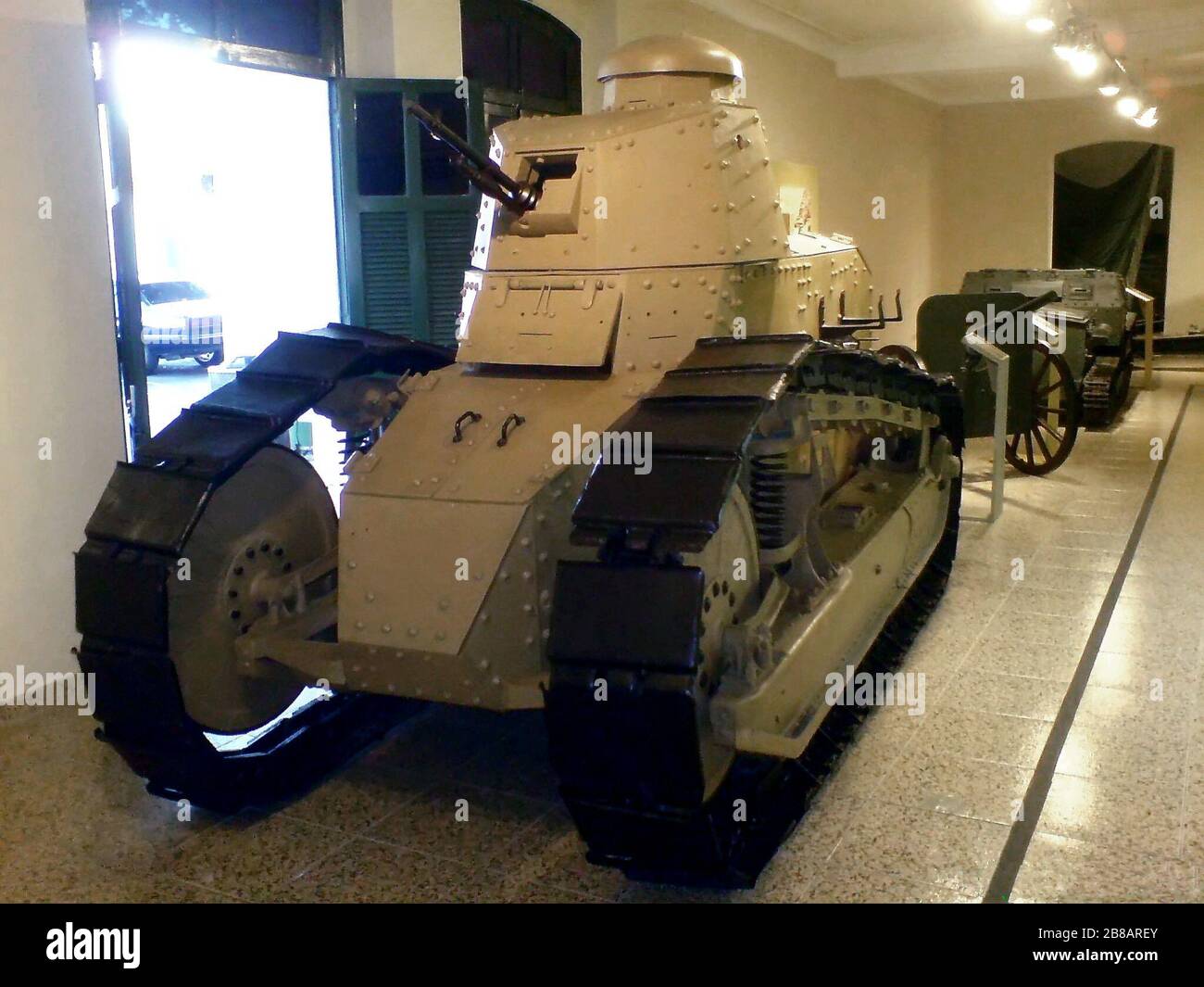 Rotary machine gun hi-res stock photography and images - Alamy