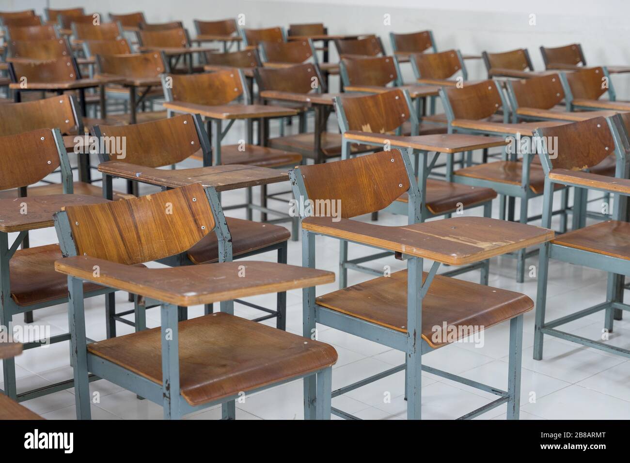 Empty classroom with a lot of chairs with no student. Empty classroom ...