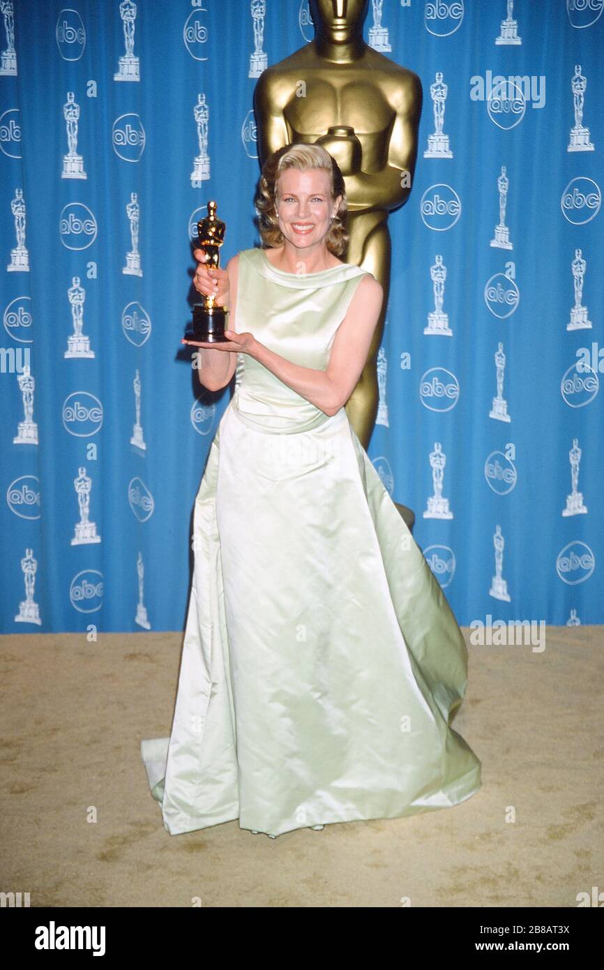 March 23, 1998, Los Angeles, CA, USA: NEW YORK - MAR 23: Kim Basinger ...