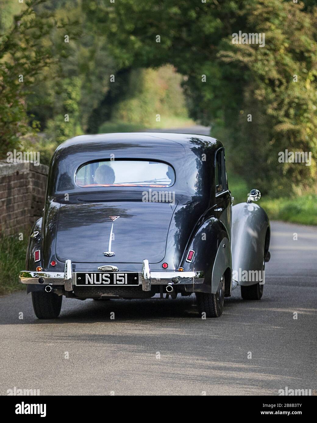 Silver alvis vintage car hi-res stock photography and images - Alamy