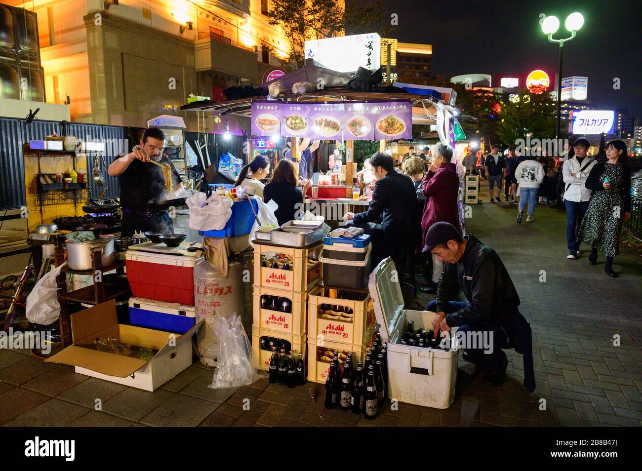 Mobile food stall hi-res stock photography and images - Alamy
