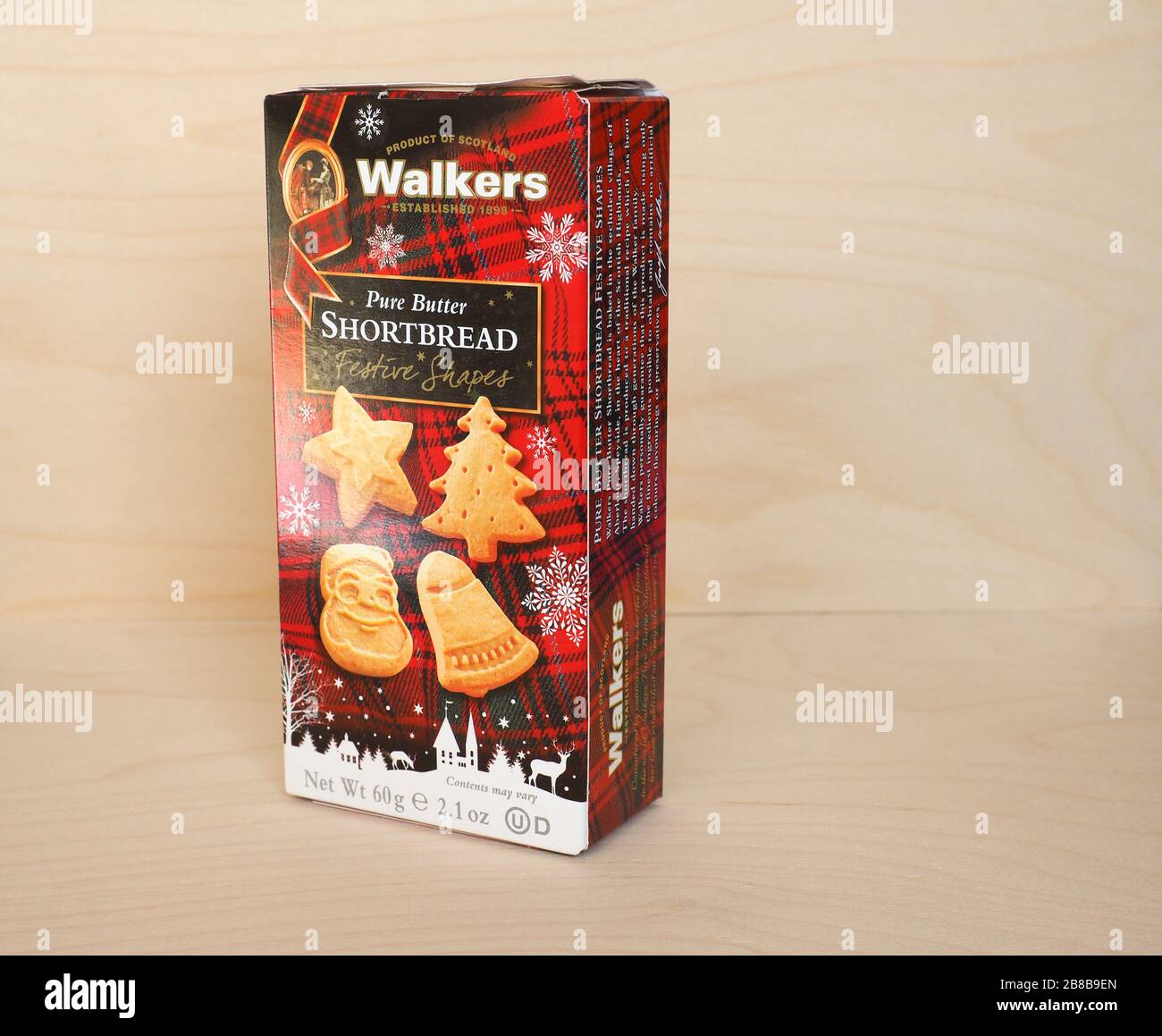 Walkers shortbread biscuits hi-res stock photography and images - Alamy