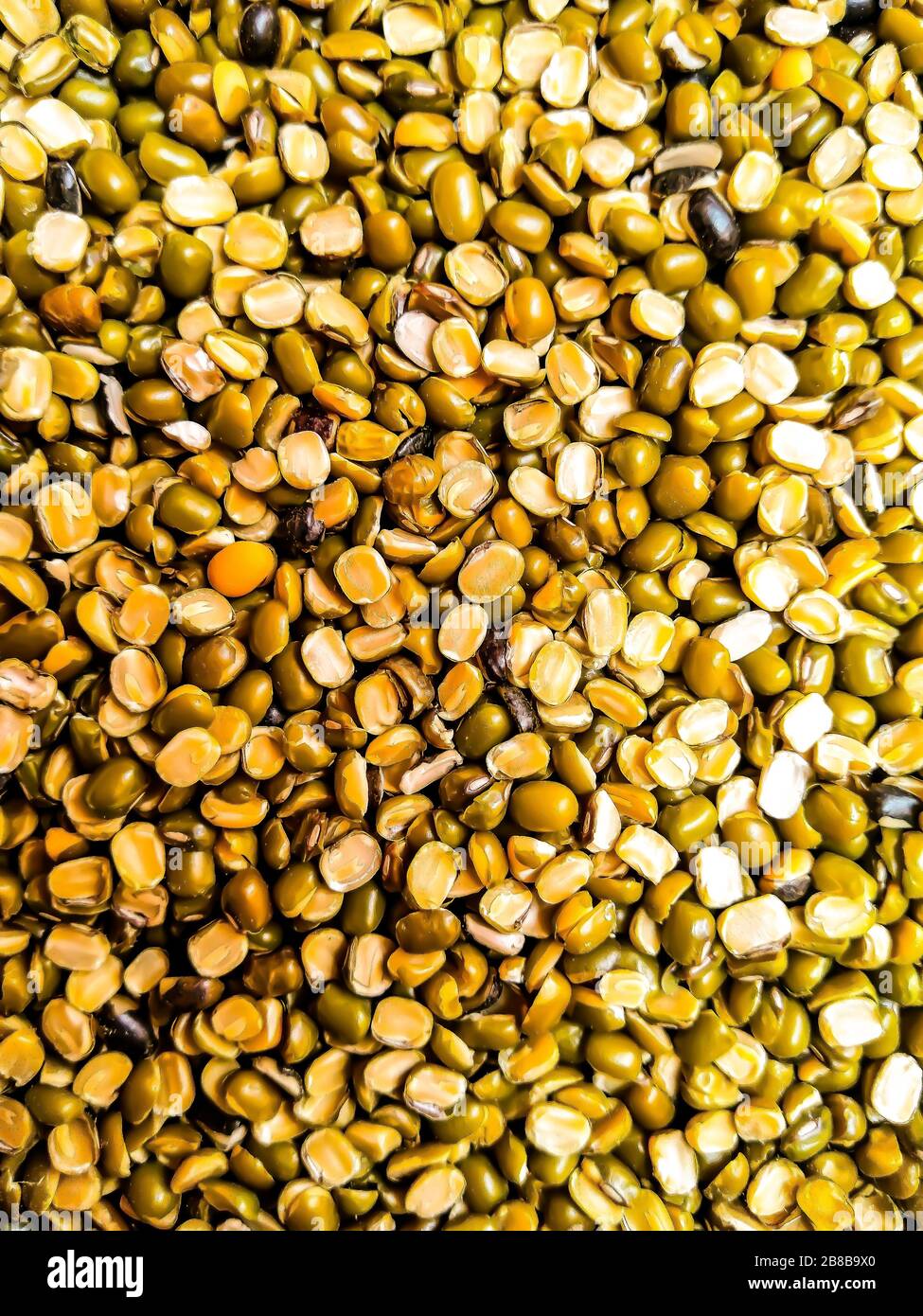 A picture of lentil Stock Photo - Alamy