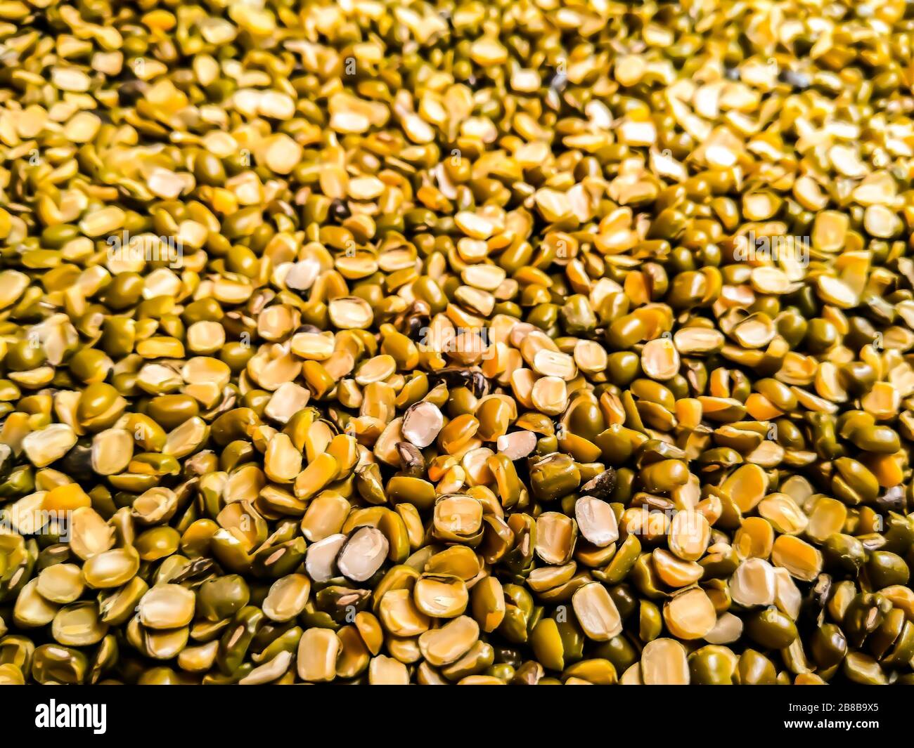 A picture of lentil Stock Photo - Alamy