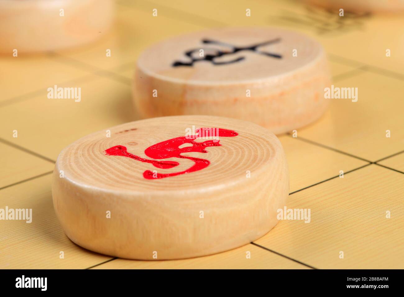 Ancient chinese chess set hi-res stock photography and images - Alamy