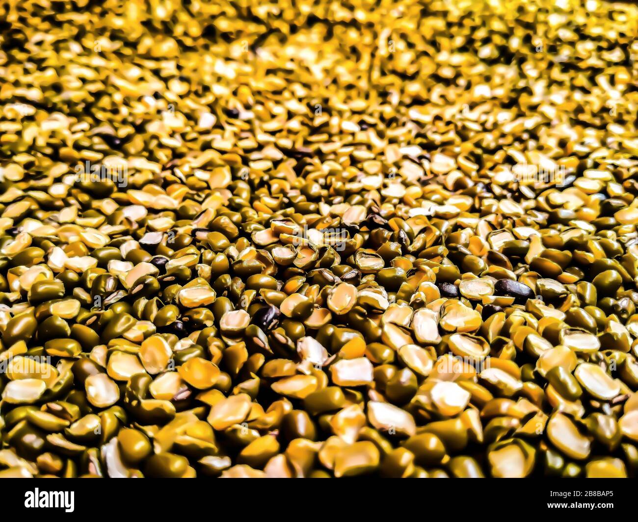 A picture of lentil Stock Photo - Alamy