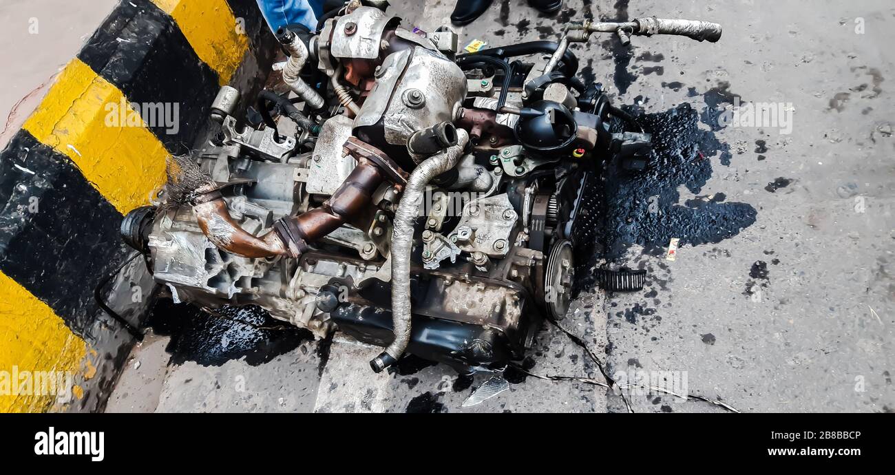 A picture of car engine Stock Photo - Alamy