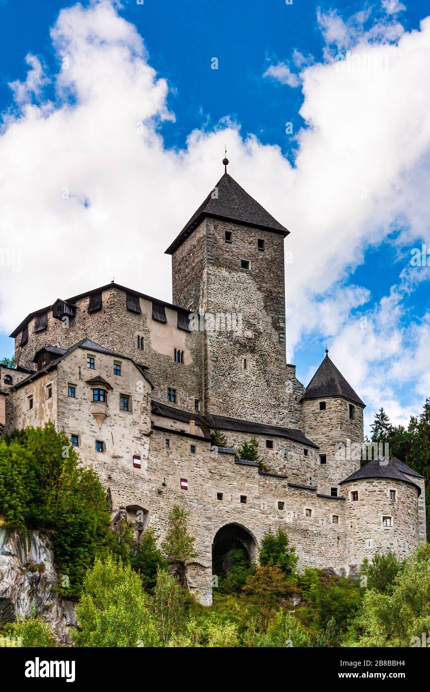 Tures castle hi-res stock photography and images - Alamy