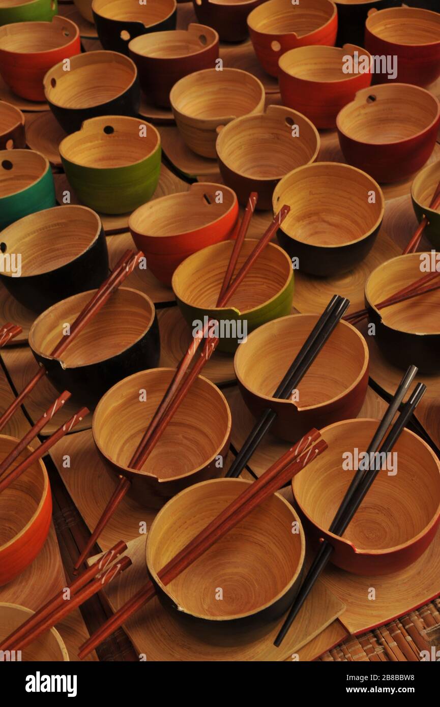 Shell bowls hi-res stock photography and images - Alamy