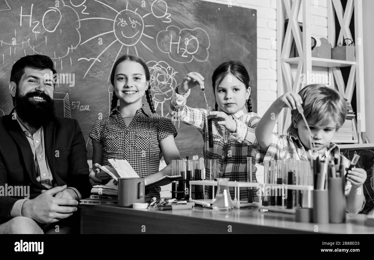 After school clubs. Explaining chemistry to kid. Fascinating chemical ...