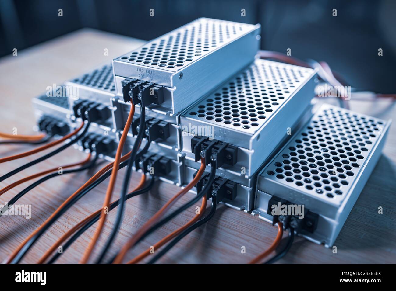 Storing up electricity hi-res stock photography and images - Alamy