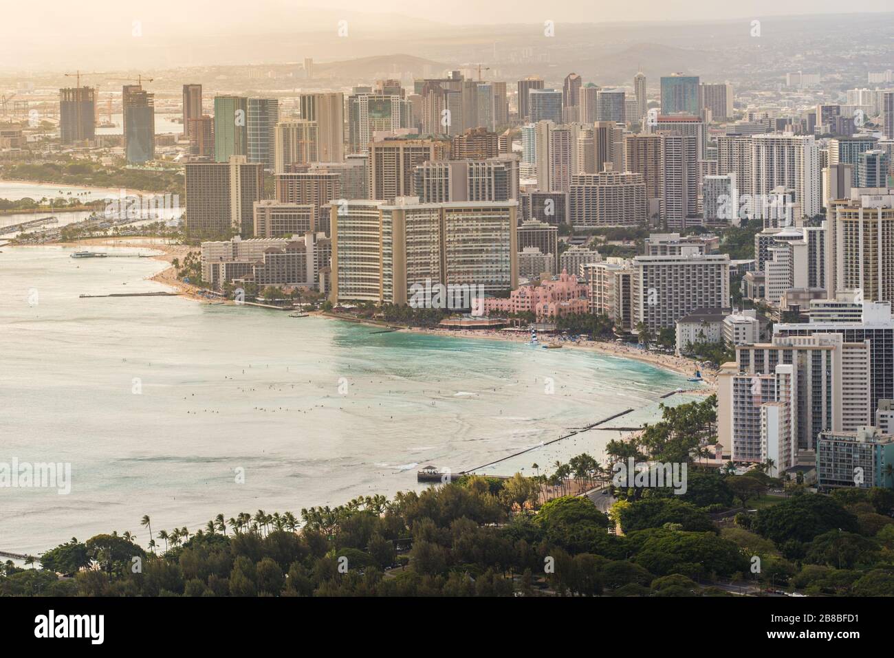 Aerial view honolulu waikiki hi-res stock photography and images - Alamy