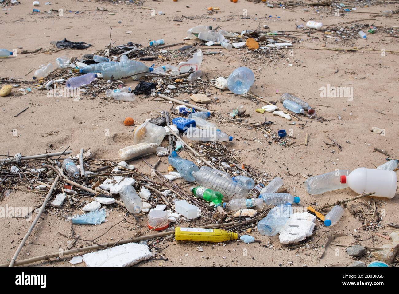 Beirut pollution hi-res stock photography and images - Alamy