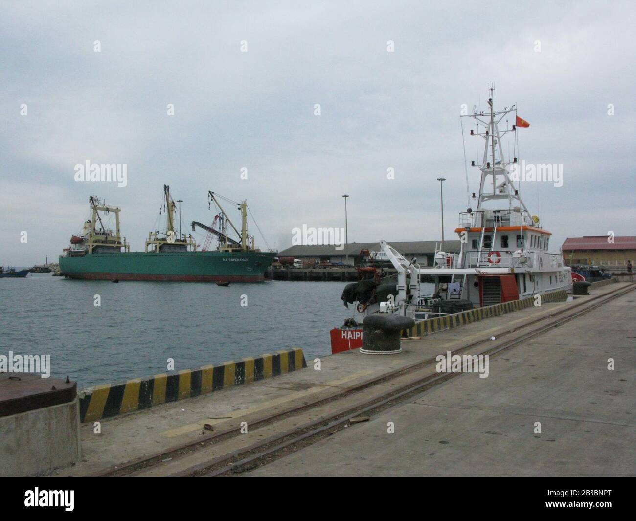 Vung ang port hi-res stock photography and images - Alamy