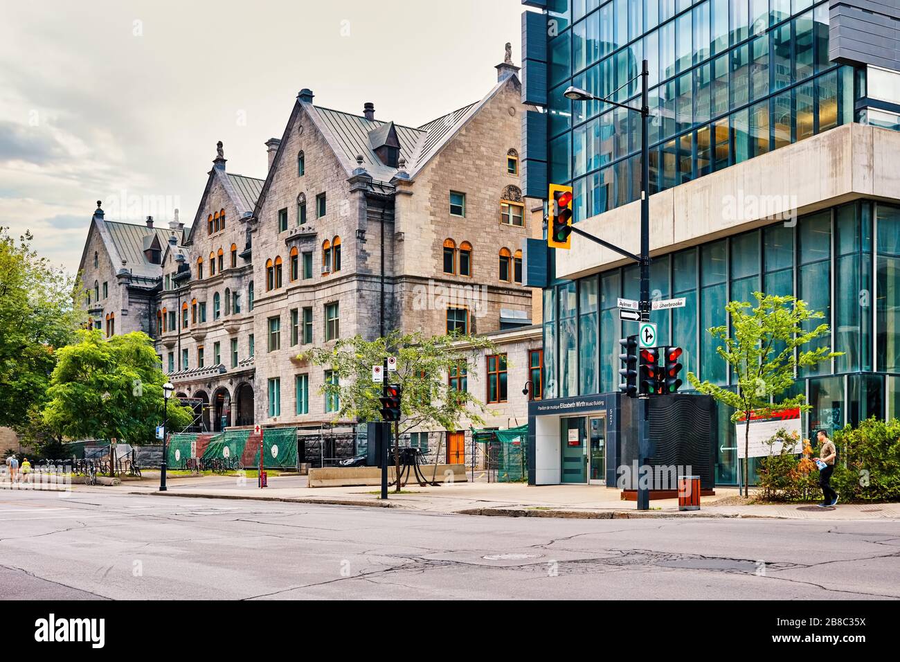 Canada school building exterior hi-res stock photography and images - Alamy