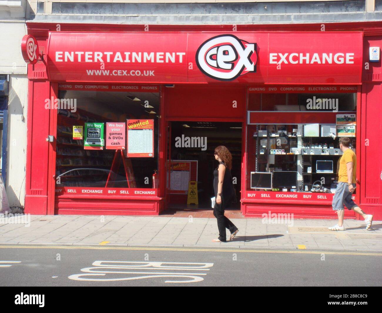 Cex store hi-res stock photography and images - Alamy