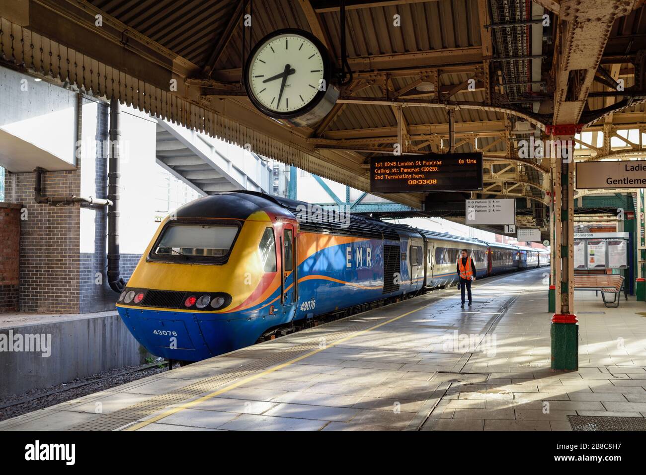 Train guard uk east midlands hi-res stock photography and images - Alamy