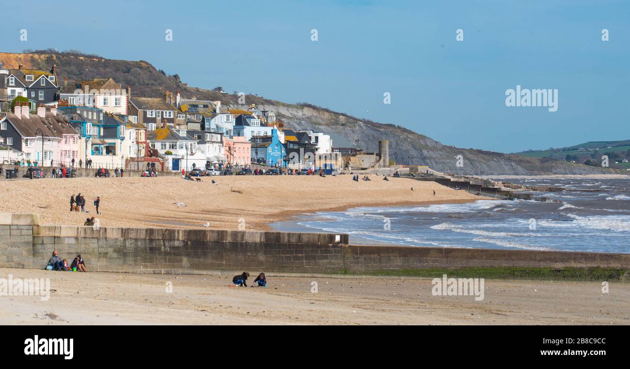 Lyme Regis, Dorset, UK. 21st Mar, 2020. UK Weather: A smattering of ...