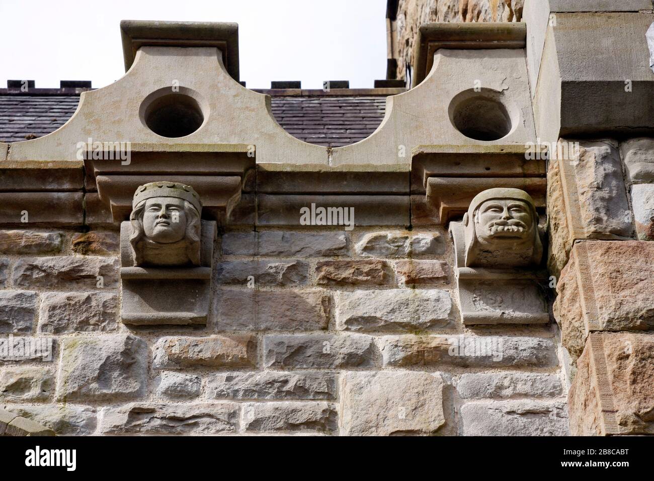 Carved heads hi-res stock photography and images - Alamy