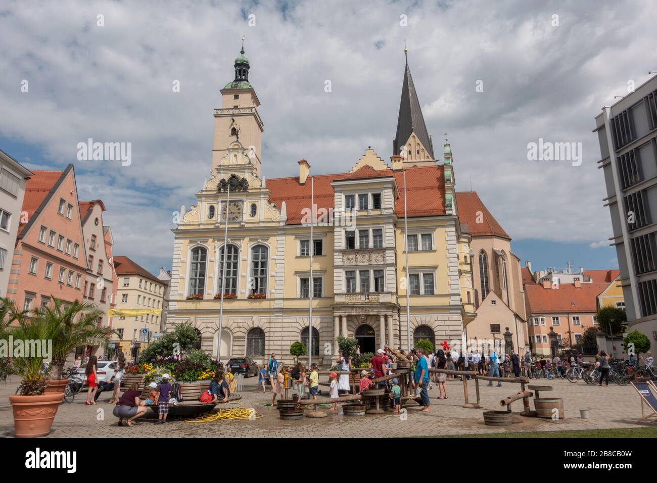 Rathaus rathausplatz hi-res stock photography and images - Alamy