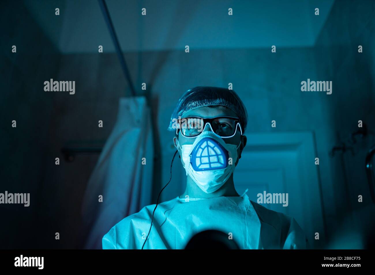 Scientist carrying out experiment hi-res stock photography and images ...
