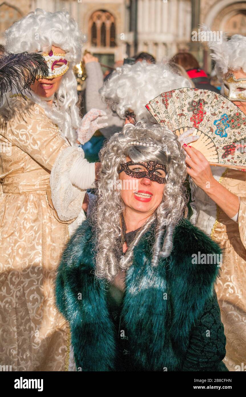 Carnival characters hi-res stock photography and images - Alamy