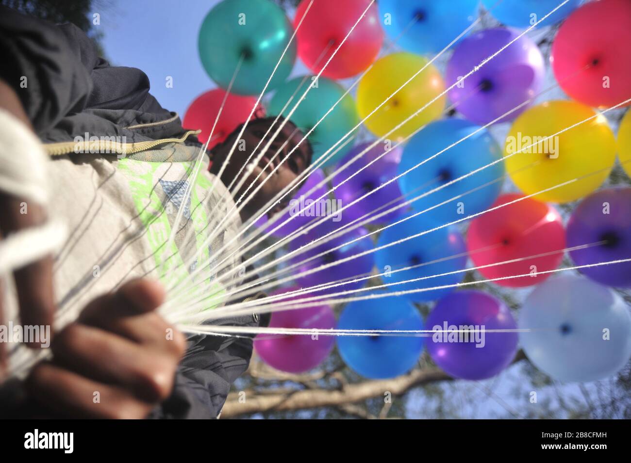 Bangladeshi poor child hi-res stock photography and images - Alamy