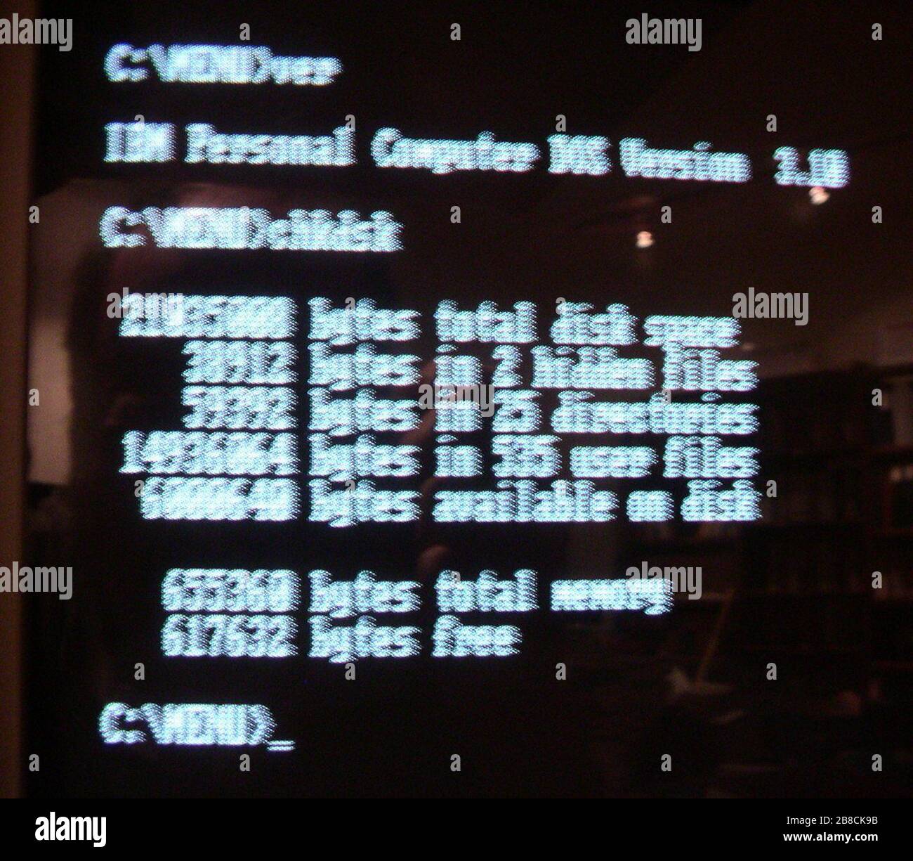 Ms dos image hi-res stock photography and images - Alamy