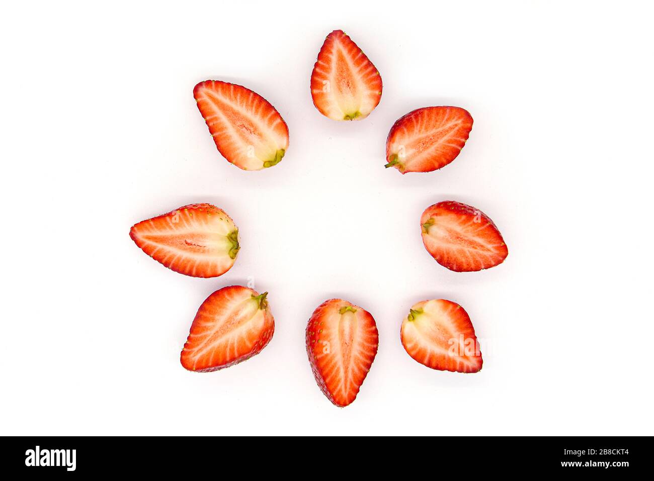 Pieces of strawberry hi-res stock photography and images - Alamy