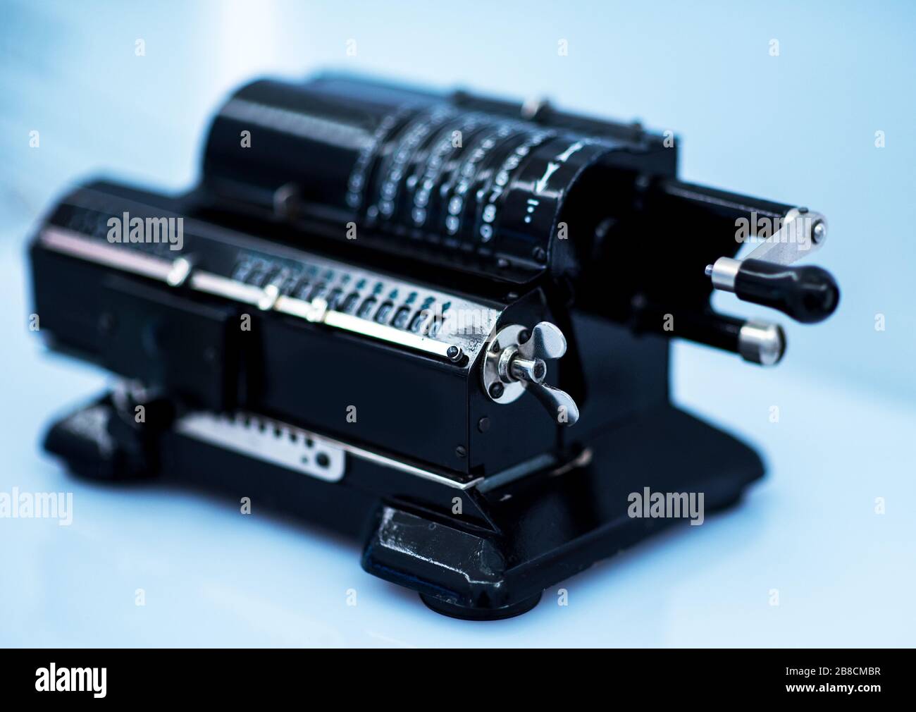 Counting machine hi-res stock photography and images - Alamy