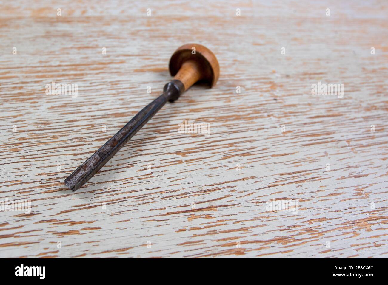 Lino cutting hand tool for printing Stock Photo - Alamy